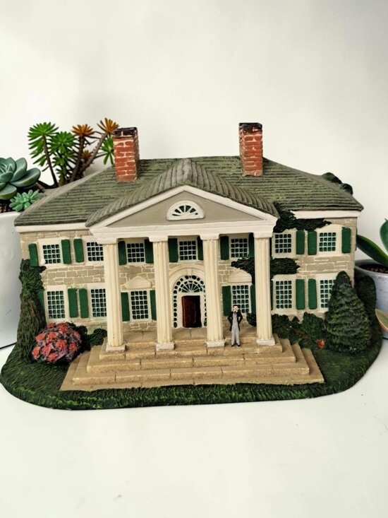 Hawthorne Village | Holiday | Vintage 992 Hawthorne Gone With The Wind ...
